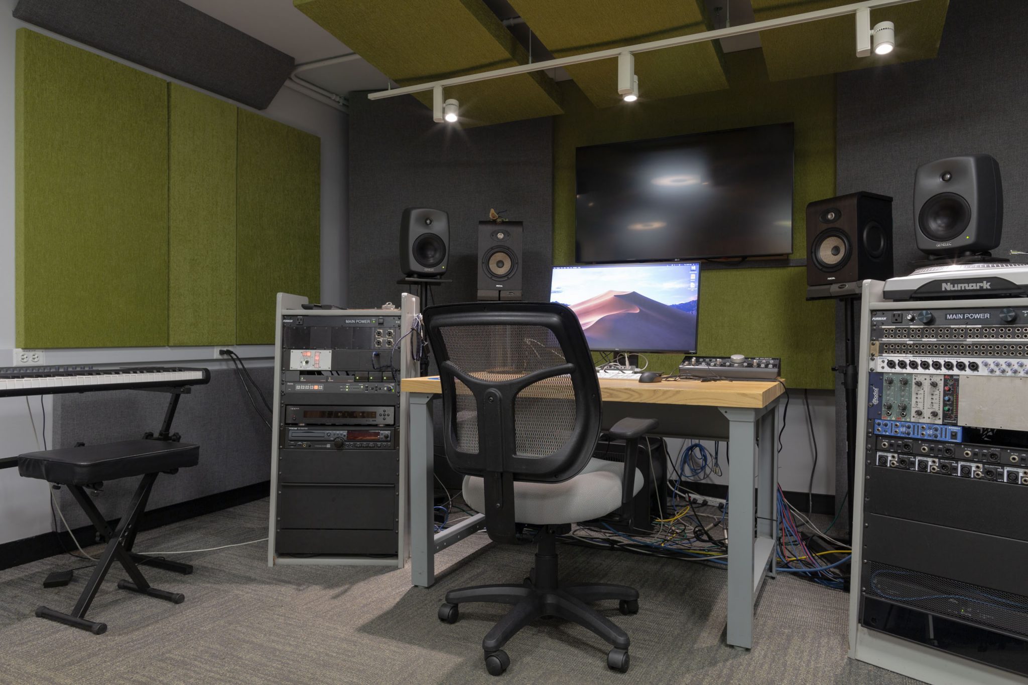 Sound Department Spaces – SAIC Media Resources